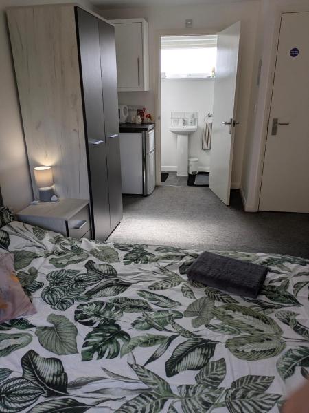 Corby En- Suite Double Rooms Near Rockingham Nn17 - Corby