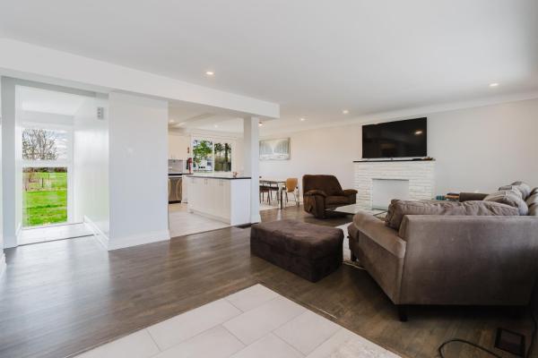 Beautiful Single Family Home In Ottawa - Ottawa