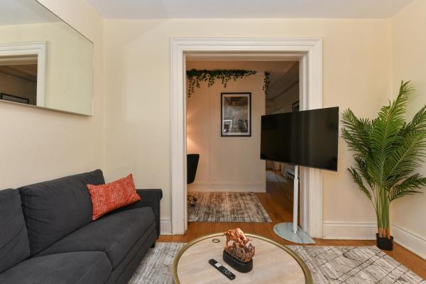 Midtown East Residence Near Central Park - Manhattan, NY