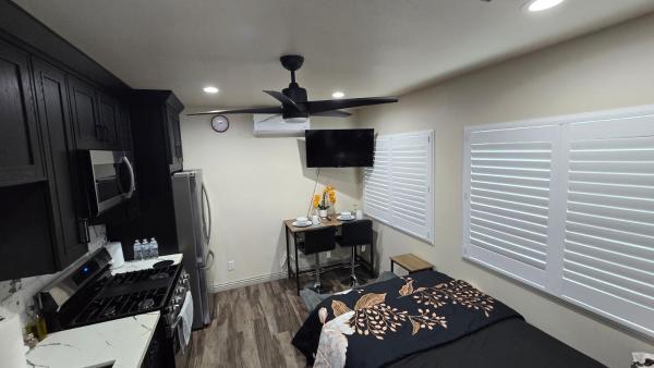 Cozy Tiny Home For 2 People Studio Type - Norwalk, CA