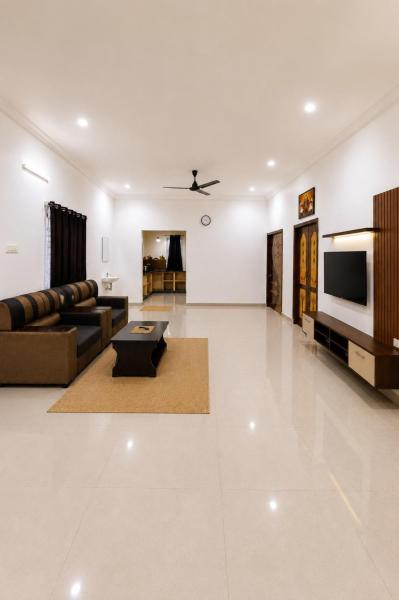 Newly Built Beautiful And Spacious 2bhk In Tirupati Near Bus Stand And Railway Station - Tirupati