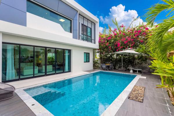 Private 4br Pool Villa Near Central Phuket - 푸켓