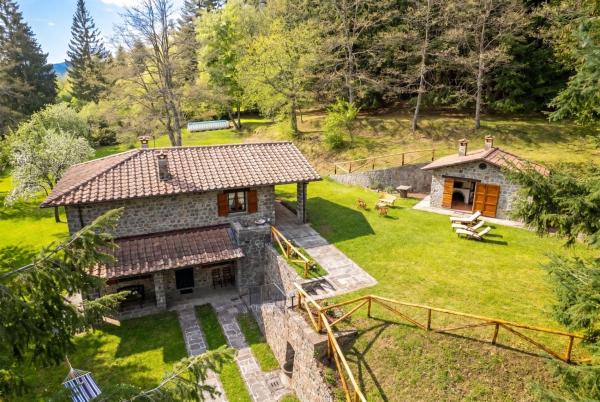 Mimma Lodges Orecchiella - Toscane