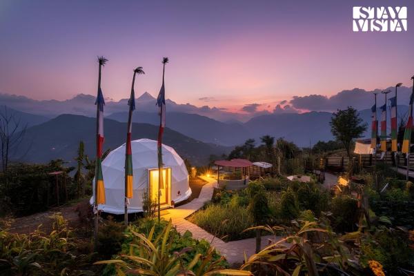 Stayvista At The Stargazer With Mountain Views, Bonfire, Lawn - Pelling