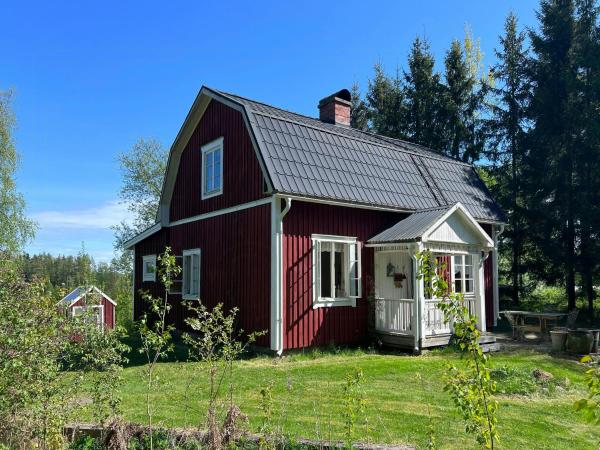 Cultural Cottage By Lake Fryken In Värmland - Sunne