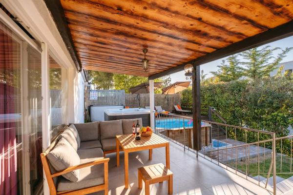 Villa ŠPadići 80m From The Beach - Poreč