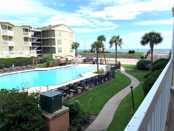 Coral Reef Retreat - Galveston, TX