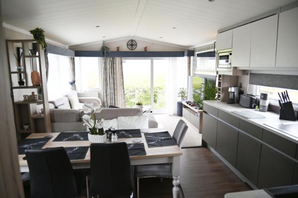 Wild Thistle Static Caravan - Stranraer