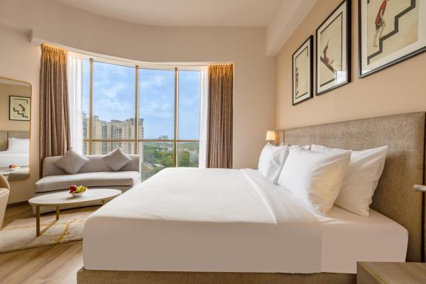 Golden Tulip Gurugram , Sector - 80 - Manesar