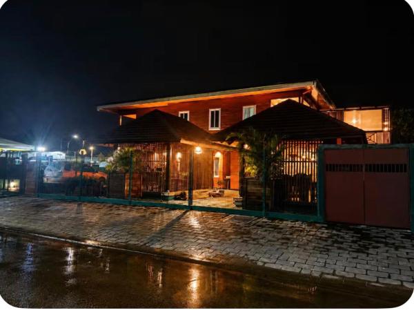 Dolfijn Studios - Paramaribo