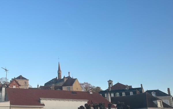 Modern Appartment In City Center - Montbard