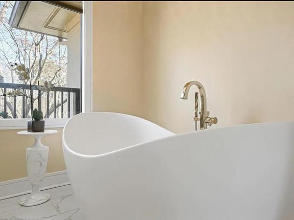 Luxury Mansion Available With Pool, Gym & More - Marietta, GA