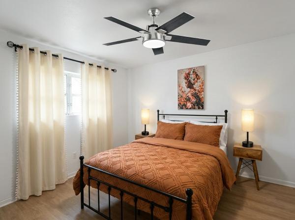 Trendy 1br Steps To Lake Eola - Thornton Park - Winter Park, FL