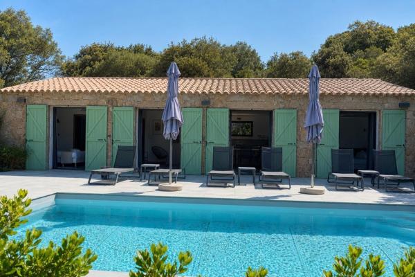 Domaine Napoleon Corsica Figari - Aéroport de Figari-Sud-Corse (FSC)