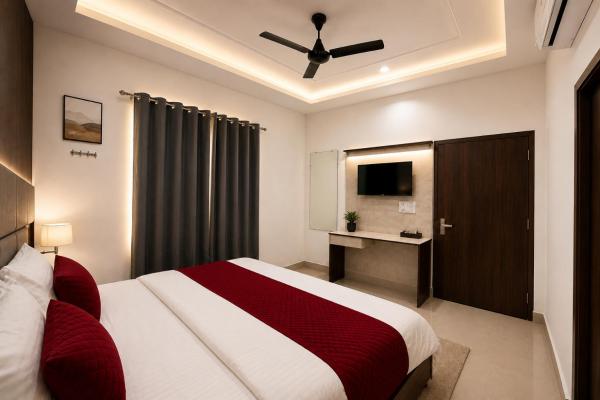 Shiv Shakti Dham-vrindavan #Near Gol Chowk #Close To Prem Mandir #Lift #Parking #Ac Rooms #Budget Friendly - Vrindavan