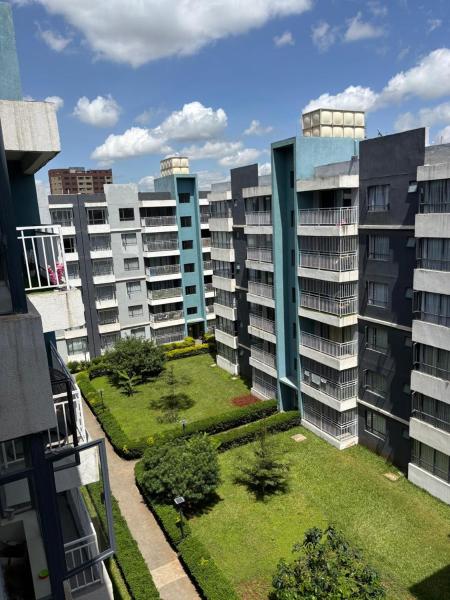 Doozy Luxe Indesign Makumbi Park Block H House No H5-5 - Nairobi
