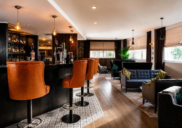 Ramada Hotel & Suites By Wyndham Coventry - Coventry