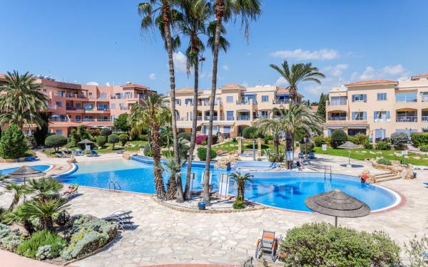Cozy Maisonnette In Limnaria Gardens - Kato Paphos