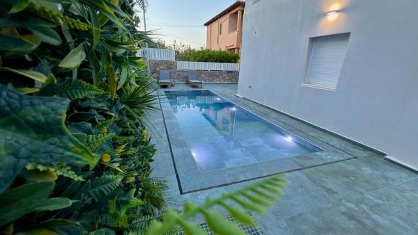 House With Three Bedrooms And A Pool Near The Knossos - Heraclión