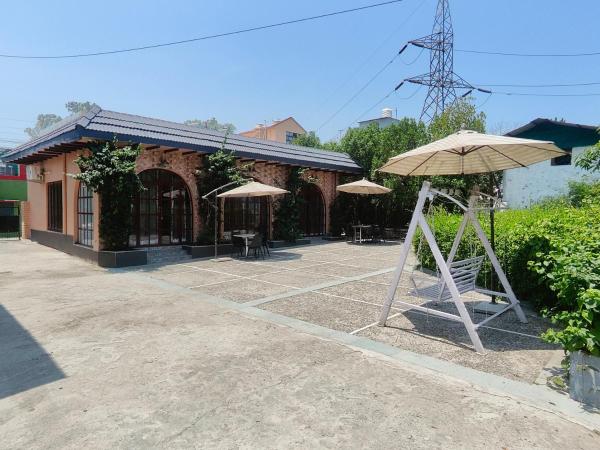 The Doghouse - Dehradun