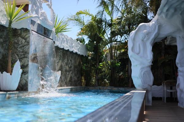 Ilio Boutique Swim Up Rooms - Ksamil