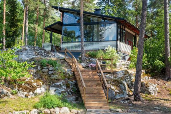 Stay North - Pahkina - Lohja