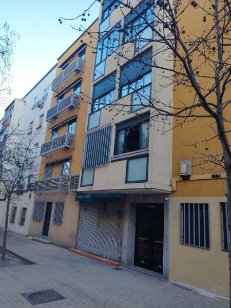 Cozy Guest Room In Modern Madrid Flat Perfect For Digital Nomads - Fuenlabrada