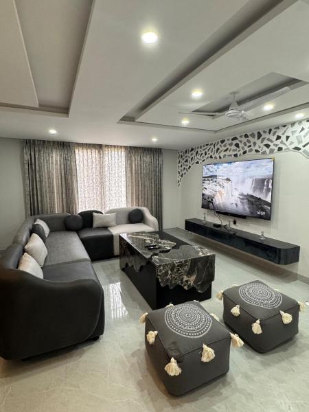 Oreo's Den - Solan