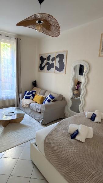 Cozy Studio Near Paris With Terrace, 10 Min To Metro - Boulogne-Billancourt