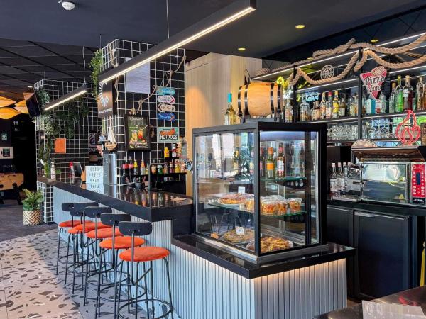 Ibis Martigues Centre - Fos-sur-Mer