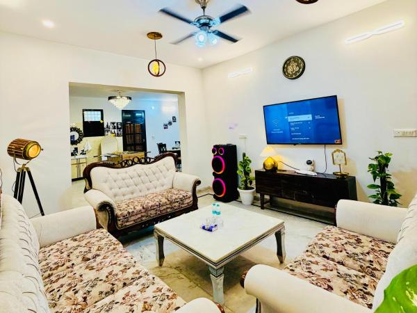 3bhk Villa In Sec 21 Gurgaon - Gurugram