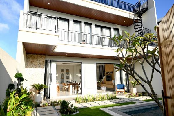 Kirei Private Villa - Jimbaran