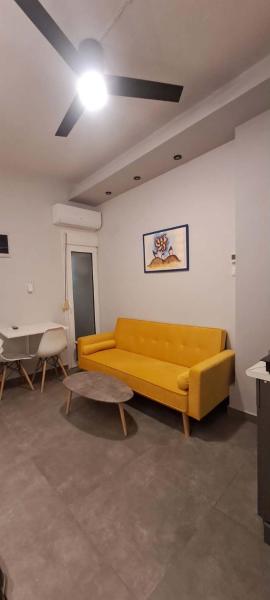 2bees Suites Quite Ground Floor Appartment 35sq In The Heart Of The City - Thessalonique