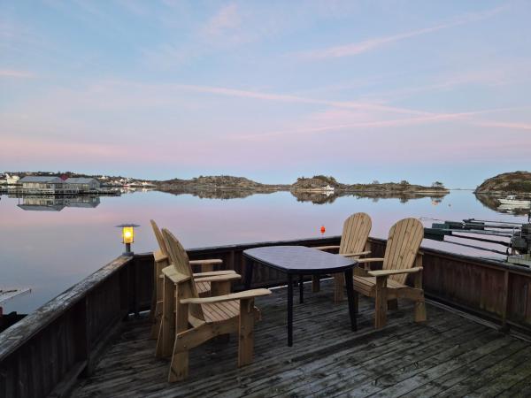 Ferie På Bryggekanten I Kristiansand, Flekkerøy, Båtutleie I Sommerhalvåret - Kristiansand