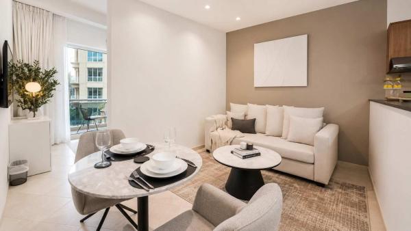 Stayshort - Inviting Studio In Production City For 4 - Dubai