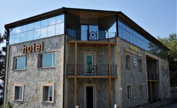 Kambuz Hotel Sevan - Armenia