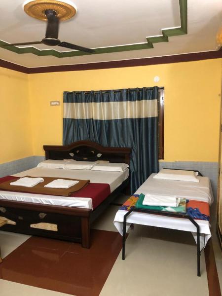 Triple Bedroom House Kitchen, Dining, Waiting Hall First Floor - Bhadrachalam