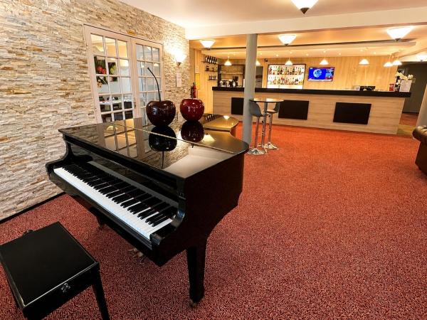 Logis Hotel Altina - Vernon