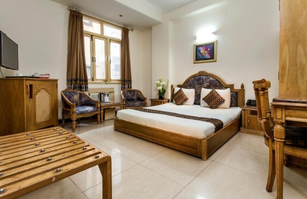 Hotel Sunstar Residency - New Delhi