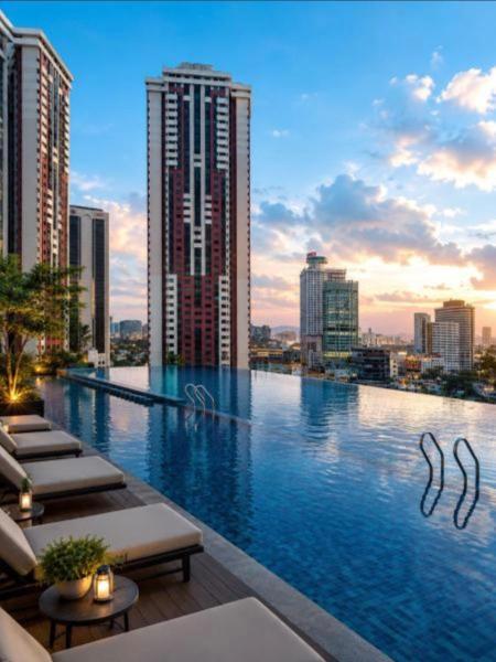 Chambers Residence Kuala Lumpur By Infinity Pool - Kuala Lumpur