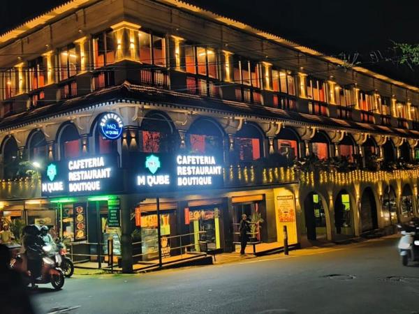 M Qube Heritage Inn - Alappuzha