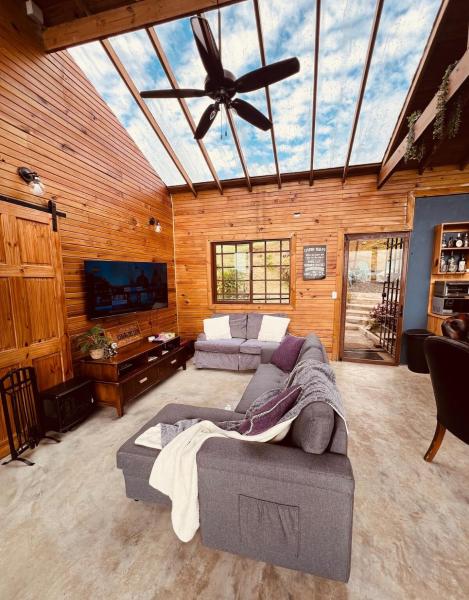 Cloud Forest Cabin In Altos Del María - Panamá