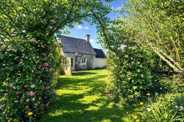 Charmant Logement Dans Un éCrin De Verdure - 諾曼第