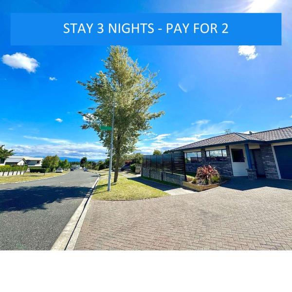 Modern Comfort Close To Town - Taupo