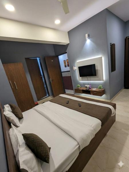 Hotel Vk Palace - Indore