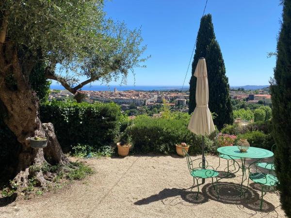 La Bastide Matisse - Piscine Et Vue Panoramique - Costa Azul