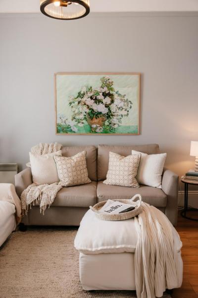Charm On Forster - 론서스턴