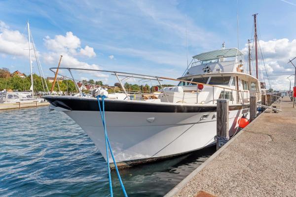 Klassische Motoryacht Ocean Motion - Flensburg