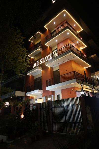 Ace Stayz - Boutique Hotel Near Dlf Mall Sector 45, Noida - Noida