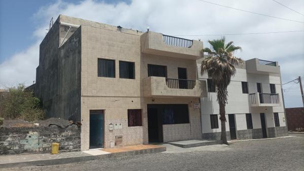 Gira Lua - Cape Verde